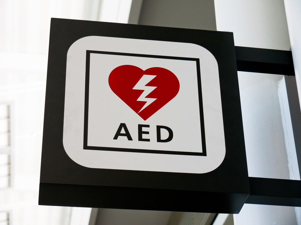 Your Guide to AEDs - PPE Health and Safety